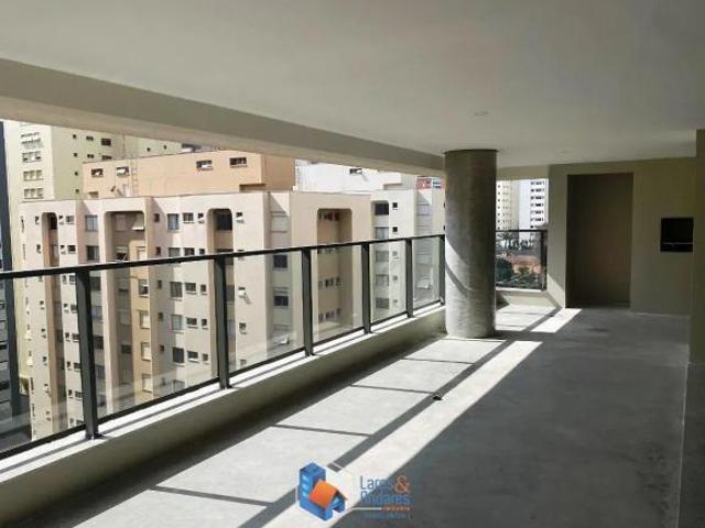 Apartamento para venda em Brooklin com 4 quartos, sendo 3 suítes, 205m²
