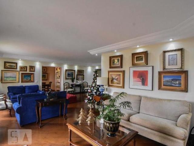 Apartamento para venda em Brooklin de 230.00m² com 4 Quartos, 2 Suites e 4 Garagens