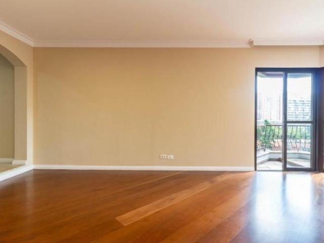 Apartamento para venda em Brooklin Paulista com 3 quartos, sendo 1 suíte, 159m²