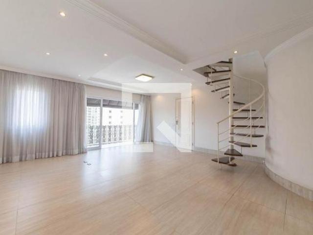 Apartamento para venda em Brooklin Paulista de 230.00m² com 3 Quartos, 2 Suites e 2 Garagens