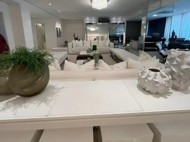 Apartamento para Venda em Cuiabá/MT Jardim Ubirajara 5 Quartos