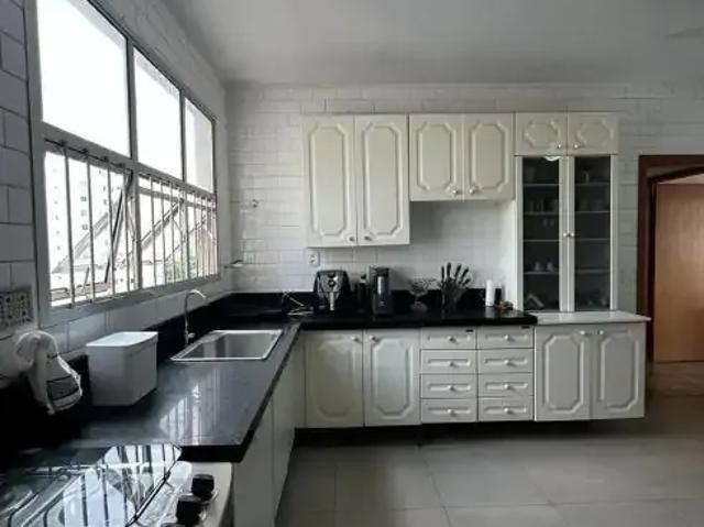 Apartamento para Venda em Cuiabá/MT Jardim Cuiabá 4 Quartos
