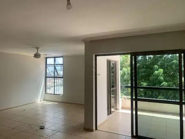 Apartamento para Venda em Cuiabá/MT Popular 4 Quartos
