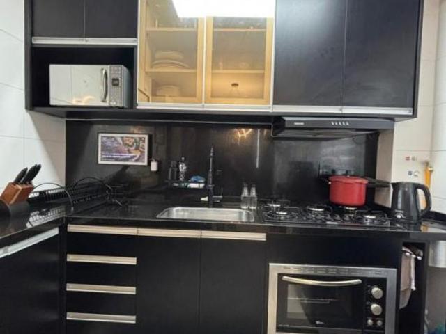 Apartamento para Venda em Curitiba, Novo Mundo, 2 dormitórios, 1 banheiro, 1 vaga