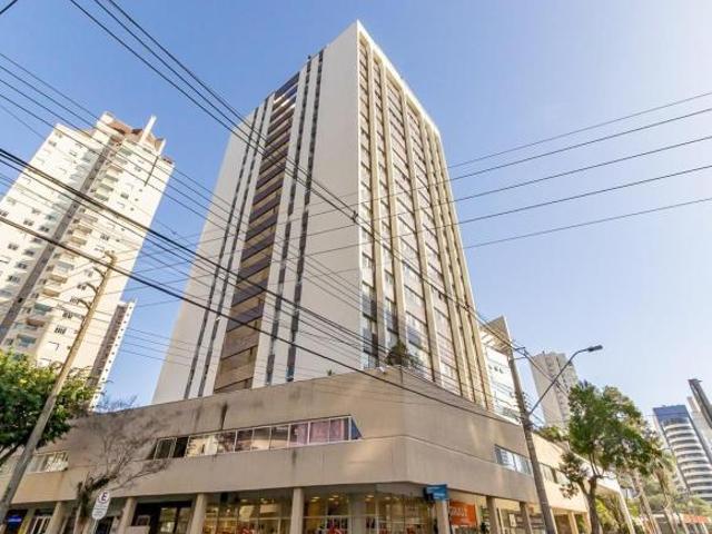 Apartamento para Venda em Curitiba, Água Verde, 3 dormitórios, 1 suíte, 3 banheiros, 1 vaga