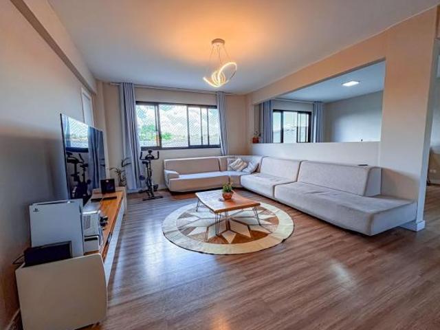 Apartamento para Venda em Curitiba, Bacacheri, 3 dormitórios, 1 suíte, 3 banheiros, 2 vagas