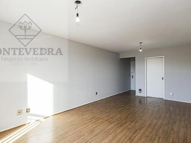 Apartamento para Venda em Curitiba, Batel, 3 dormitórios, 1 suíte, 3 banheiros, 1 vaga