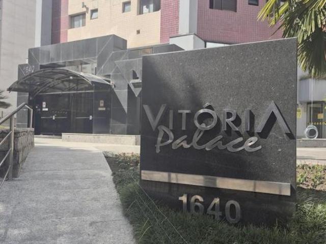 Apartamento para Venda em Curitiba, Bigorrilho, 3 dormitórios, 1 suíte, 4 banheiros, 2 vagas