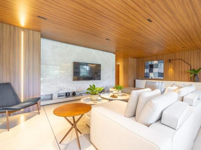 Apartamento para Venda em Curitiba, Ecoville, 4 dormitórios, 4 suítes, 5 banheiros, 4 vagas