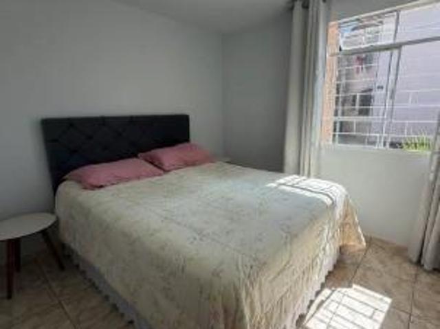 Apartamento para Venda em Curitiba, Fazendinha, 2 dormitórios, 1 banheiro, 1 vaga