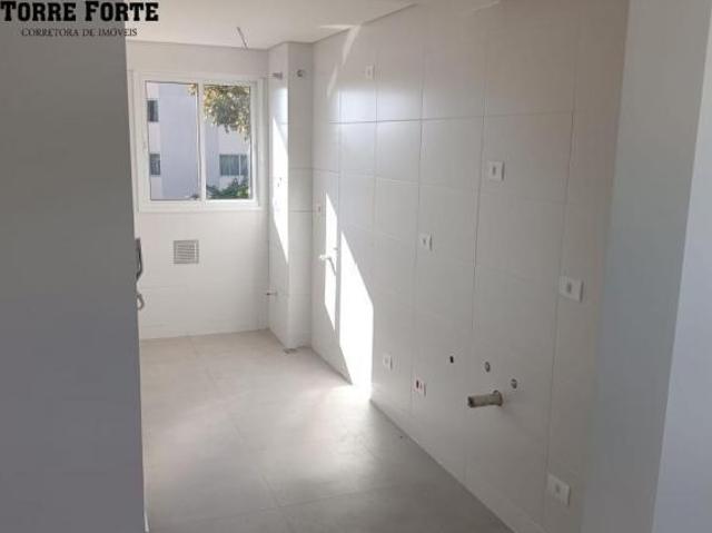 Apartamento para Venda em Curitiba, Guaíra, 2 dormitórios, 1 suíte, 1 banheiro, 1 vaga