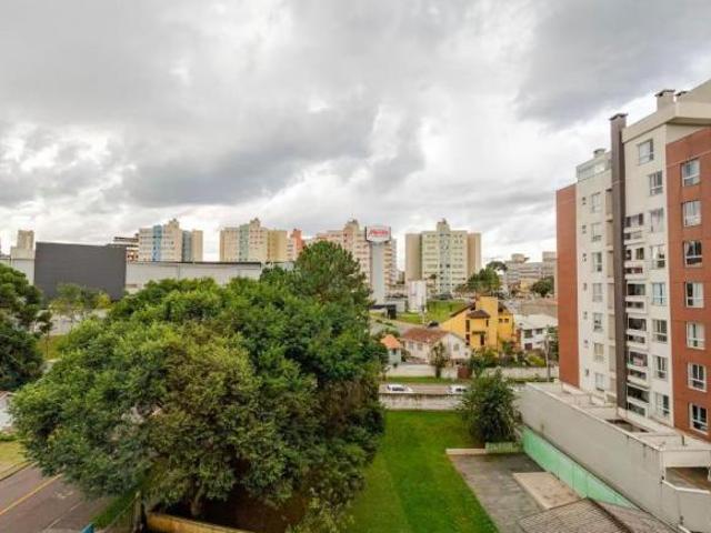Apartamento para Venda em Curitiba, Portão, 1 dormitório, 1 banheiro, 1 vaga