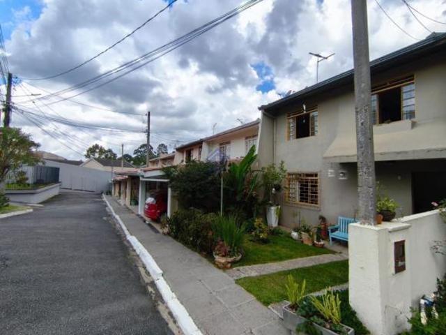 Sobrado em Condomínio para Venda em Curitiba, Santa Cândida, 3 dormitórios, 2 banheiros, 1 vaga