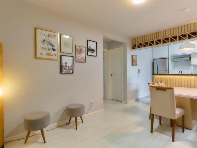 Apartamento para Venda em Curitiba, Santa Cândida, 2 dormitórios, 1 banheiro, 2 vagas