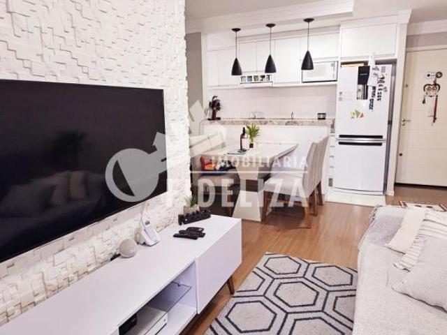 Apartamento para Venda em Curitiba, TATUQUARA, 2 dormitórios, 1 banheiro, 1 vaga