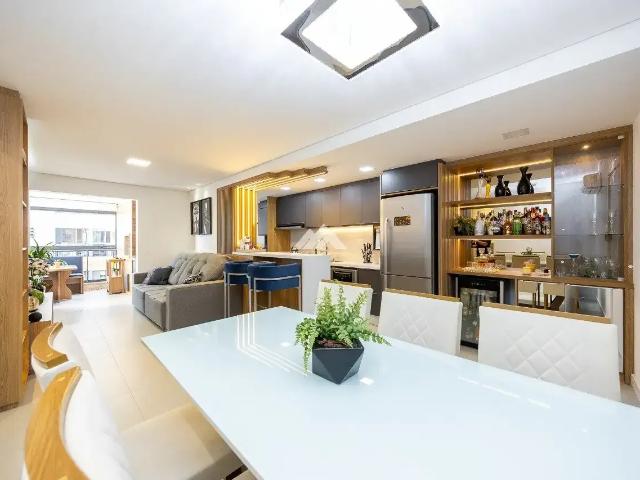 Apartamento para Venda em Curitiba/PR Cabral 2 Quartos