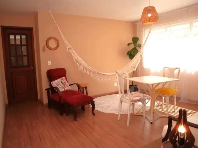 Apartamento para Venda em Curitiba/PR Cabral 2 Quartos