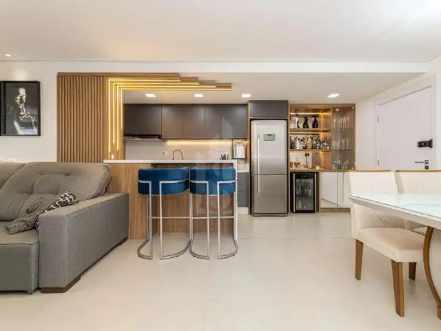 Apartamento para Venda em Curitiba/PR Cabral 2 Quartos