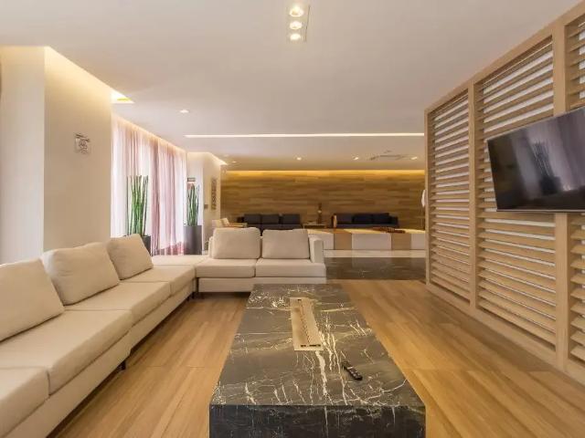 Apartamento para Venda em Curitiba/PR Cabral 3 Quartos