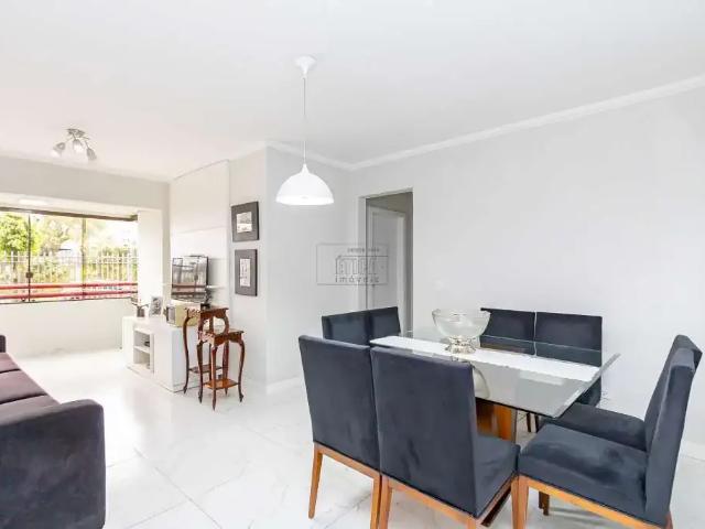 Apartamento para Venda em Curitiba/PR Cabral 3 Quartos