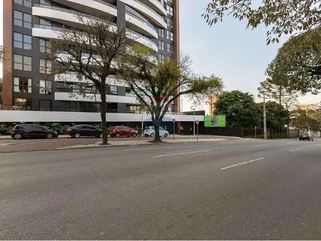 Apartamento para Venda em Curitiba/PR Cabral 3 Quartos