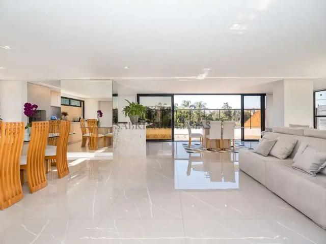 Apartamento para Venda em Curitiba/PR Cabral 3 Quartos