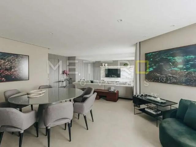 Apartamento para Venda em Curitiba/PR Cabral 3 Quartos