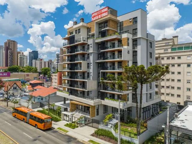 Apartamento para Venda em Curitiba/PR Cabral 3 Quartos