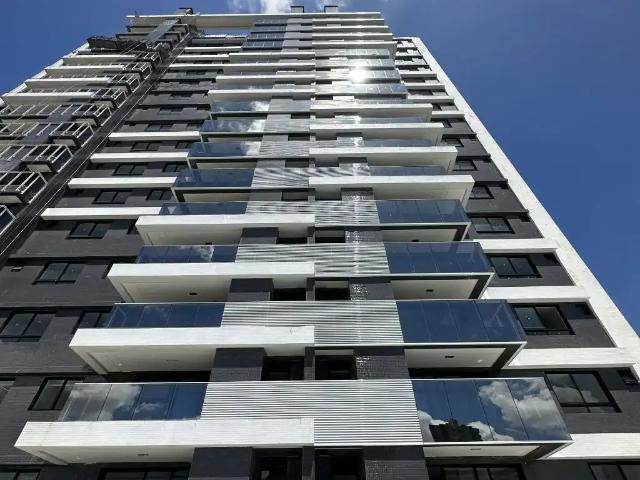 Apartamento para Venda em Curitiba/PR Cabral 3 Quartos