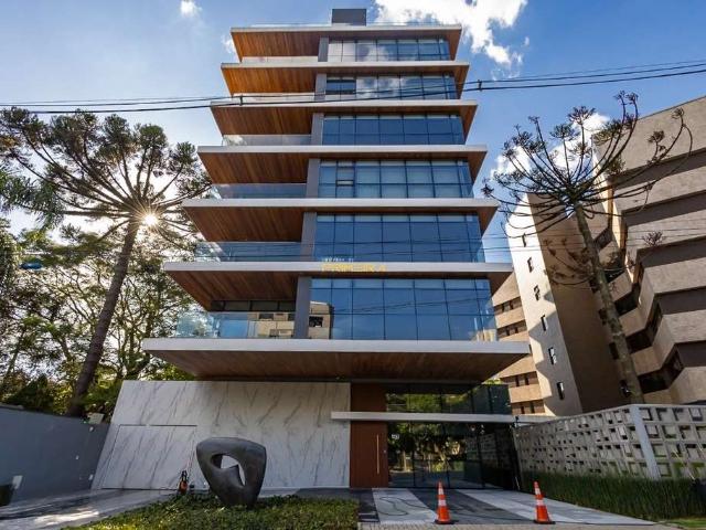 Apartamento para Venda em Curitiba/PR Cabral 3 Quartos