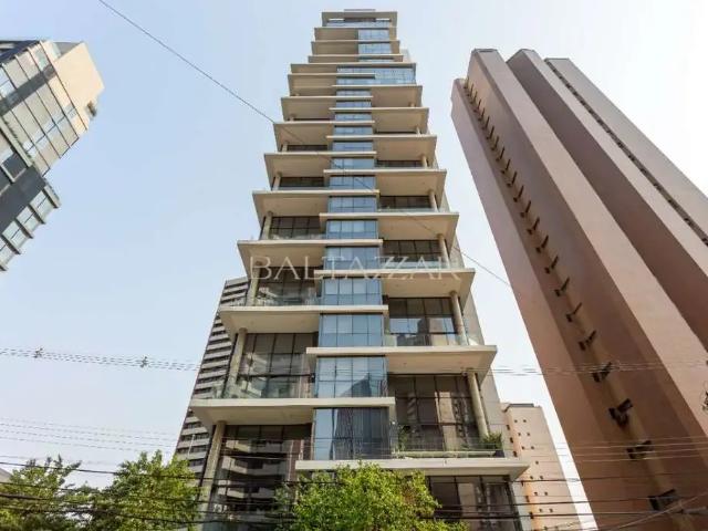 Apartamento para Venda em Curitiba/PR Cabral 3 Quartos