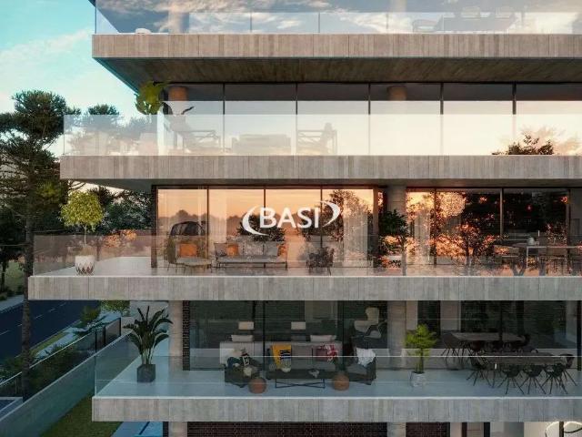 Apartamento para Venda em Curitiba/PR Cabral 4 Quartos