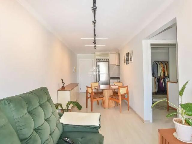 Apartamento para Venda em Curitiba/PR Capão Raso 2 Quartos