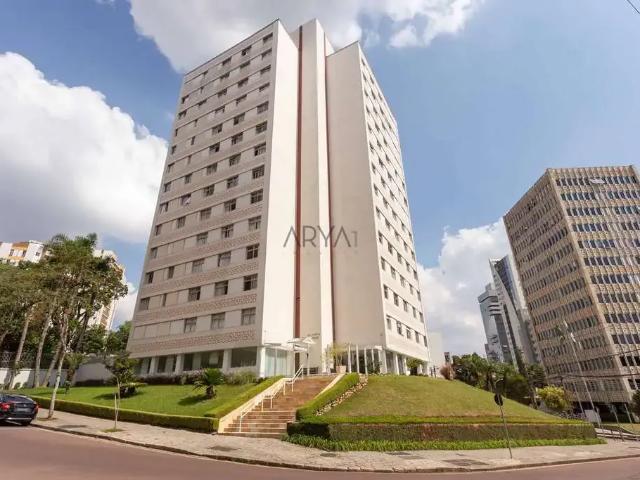 Apartamento para Venda em Curitiba/PR Centro Cívico 3 Quartos