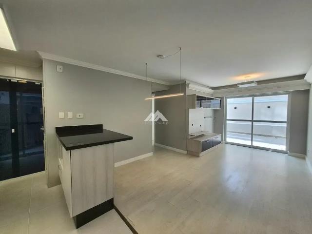 Apartamento para Venda em Curitiba/PR Centro Cívico 3 Quartos