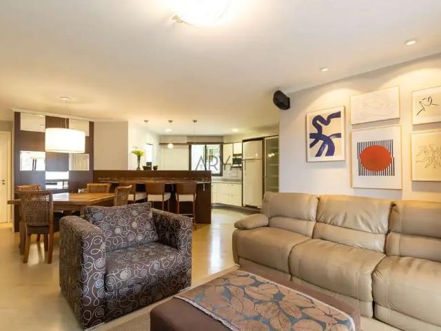 Apartamento para Venda em Curitiba/PR Centro Cívico 3 Quartos