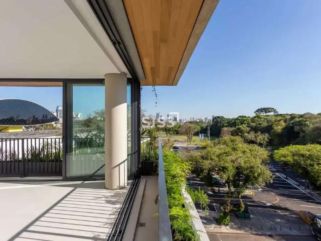 Apartamento para Venda em Curitiba/PR Centro Cívico 3 Quartos