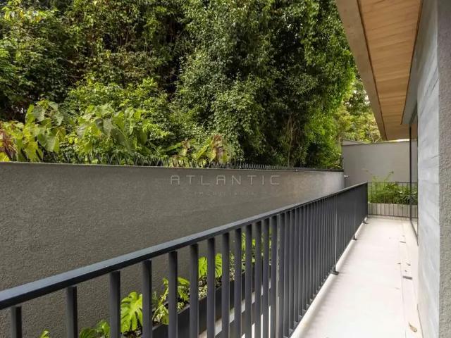 Apartamento para Venda em Curitiba/PR Centro Cívico 3 Quartos
