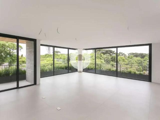 Apartamento para Venda em Curitiba/PR Centro Cívico 3 Quartos