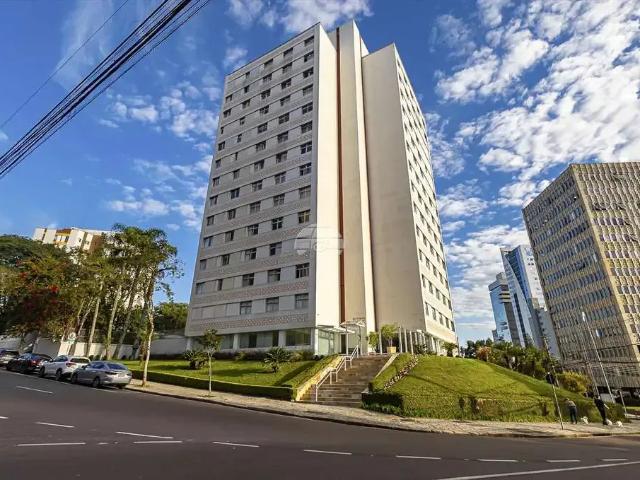 Apartamento para Venda em Curitiba/PR Centro Cívico 3 Quartos