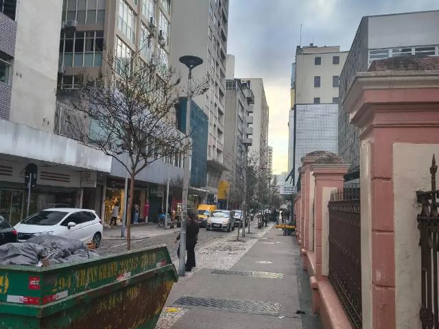 Apartamento para Venda em Curitiba/PR Centro 1 Quartos
