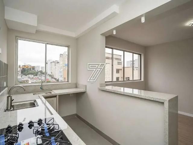 Apartamento para Venda em Curitiba/PR Centro 2 Quartos