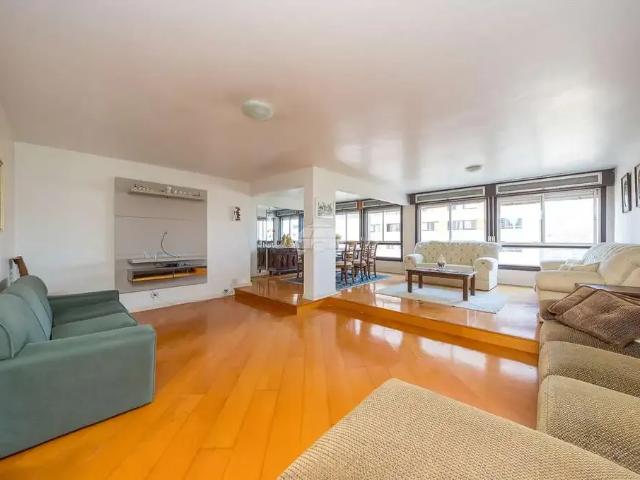 Apartamento para Venda em Curitiba/PR Centro 3 Quartos