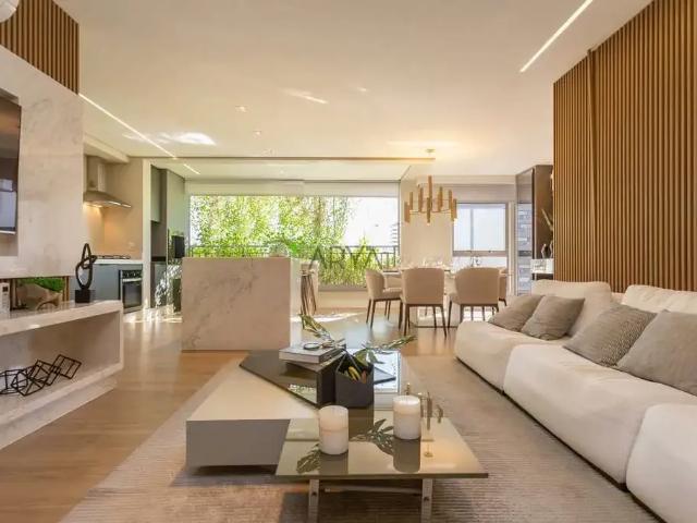 Apartamento para Venda em Curitiba/PR Centro 3 Quartos