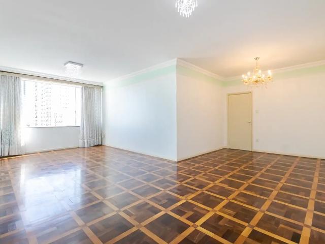 Apartamento para Venda em Curitiba/PR Centro 4 Quartos