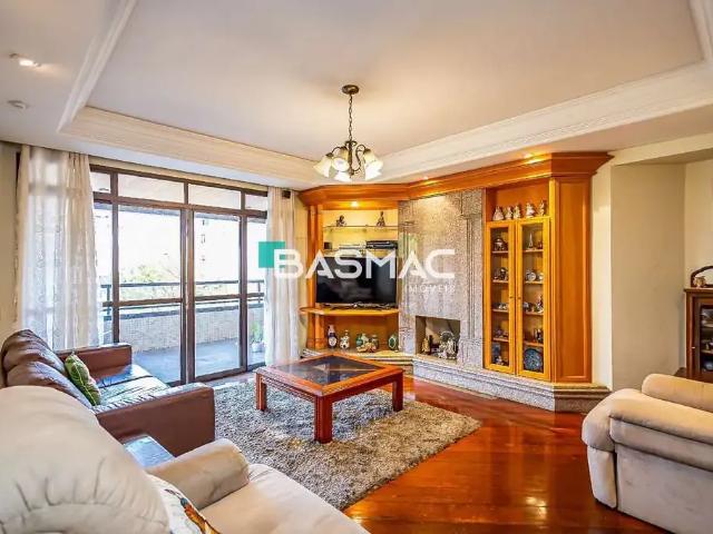 Apartamento para Venda em Curitiba/PR Centro 4 Quartos