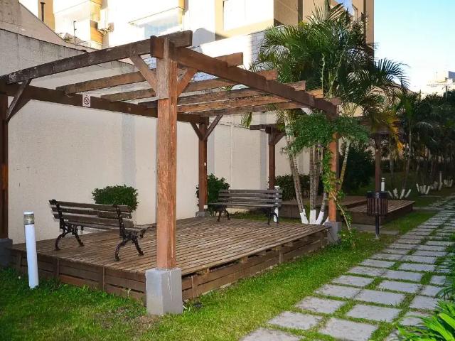 Apartamento para Venda em Curitiba/PR Cristo Rei 2 Quartos