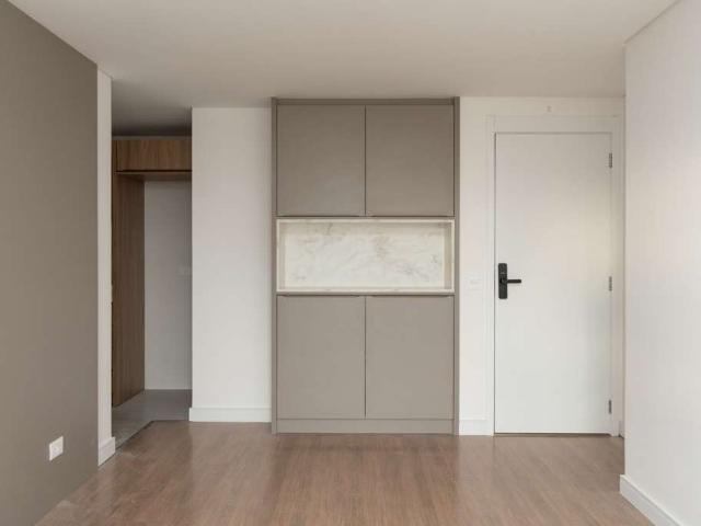 Apartamento para Venda em Curitiba/PR Cristo Rei 2 Quartos