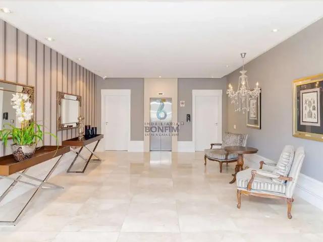 Apartamento para Venda em Curitiba/PR Água Verde 4 Quartos