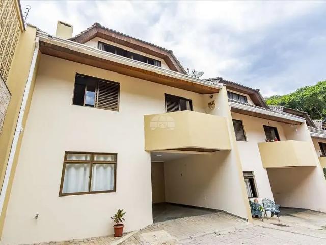 Apartamento para Venda em Curitiba/PR Água Verde 4 Quartos